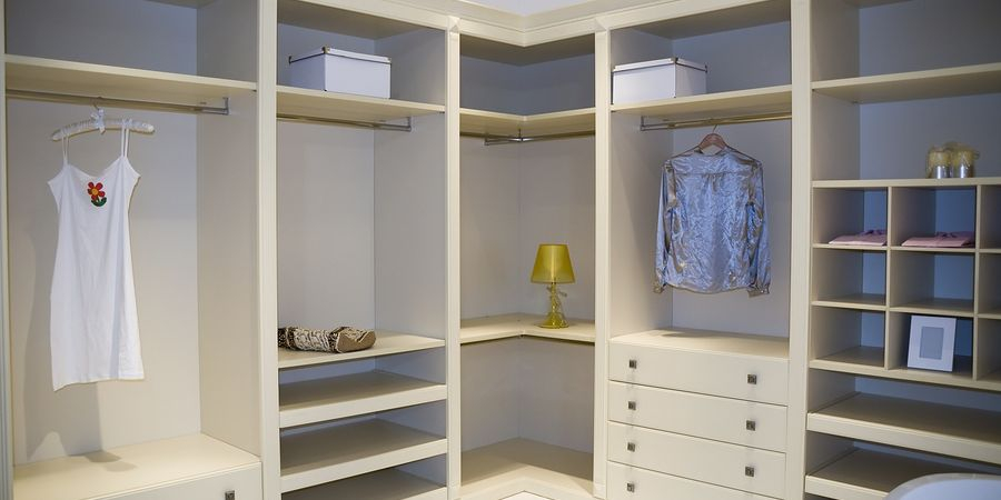 COMMENT AMENAGER VOTRE DRESSING - Dobbit