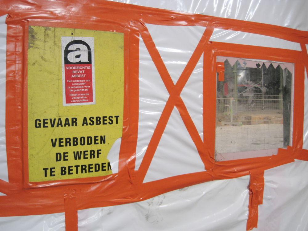 Equipements de protection individuelle contre l'amiante - Dobbit