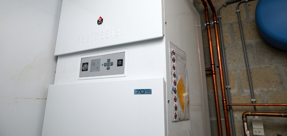 HeatMaster TC: la solution de chauffage/ECS pour les clubs de sport ...