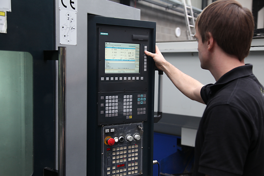 Entretien et réparations de machines et robots - Dobbit